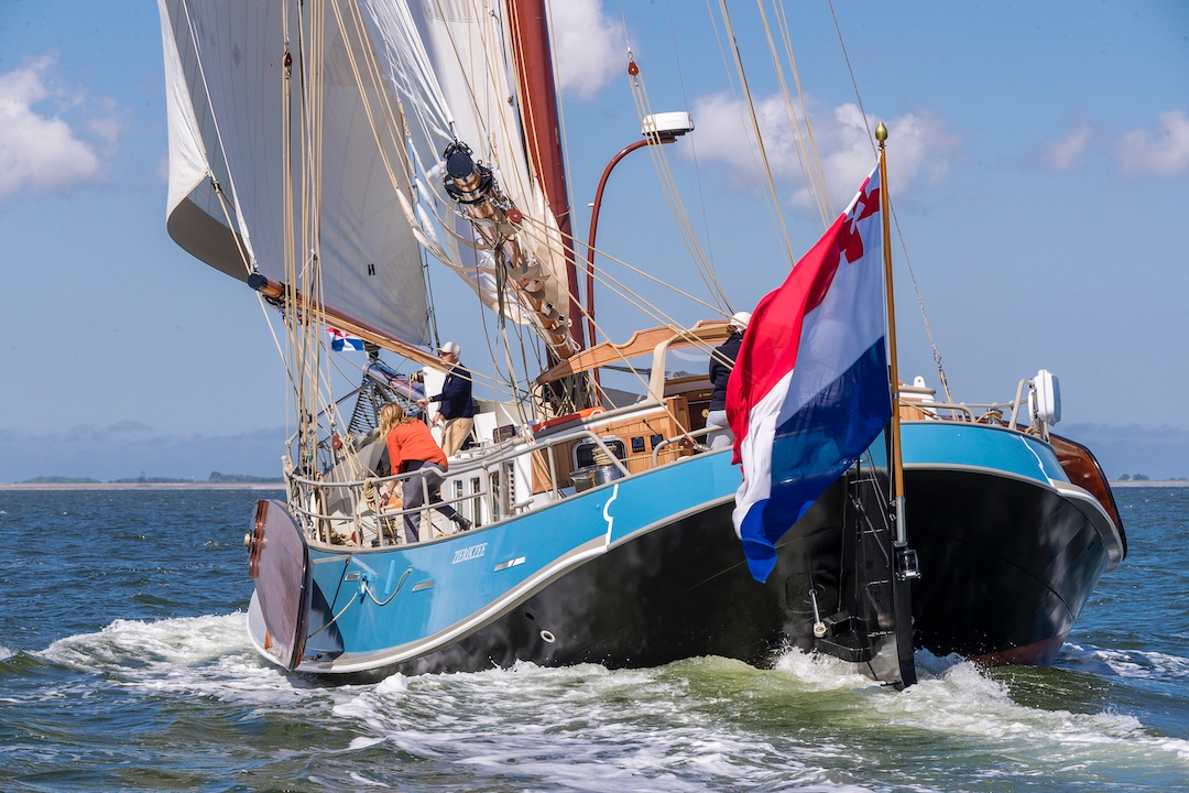 Custom - SRF Shipbuilding